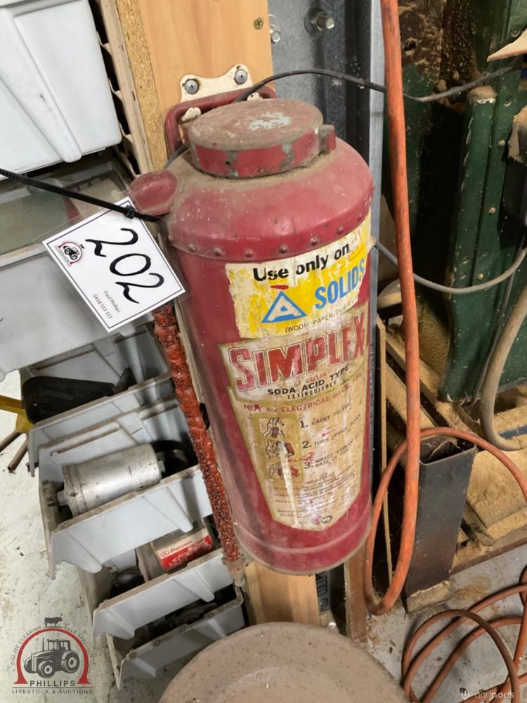 Lot 202 - Simplex fire extinguisher | AuctionsPlus