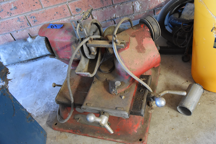 Lot 51 - Precision Valve Refacer | AuctionsPlus