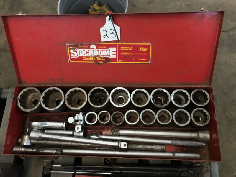 Lot 23 - SIDCHROME 22 Piece A/F Socket set 1' drive | AuctionsPlus