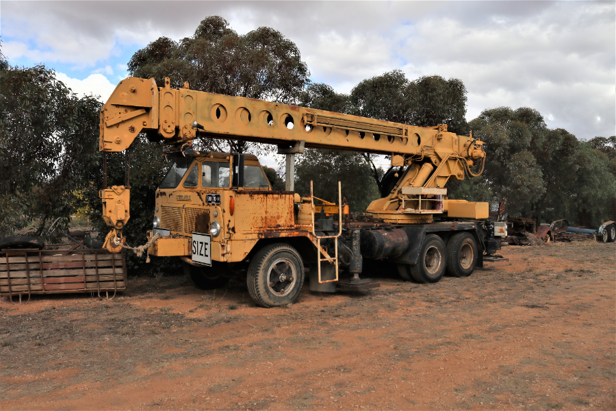 Lot 1 - Steelweld purpose-built crane, 1969 built. | AuctionsPlus