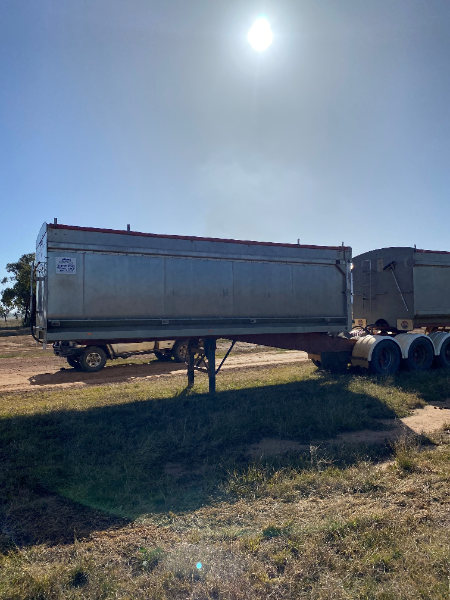 Lot 18 - A Trailer: Tefco Fixed Chassis | AuctionsPlus