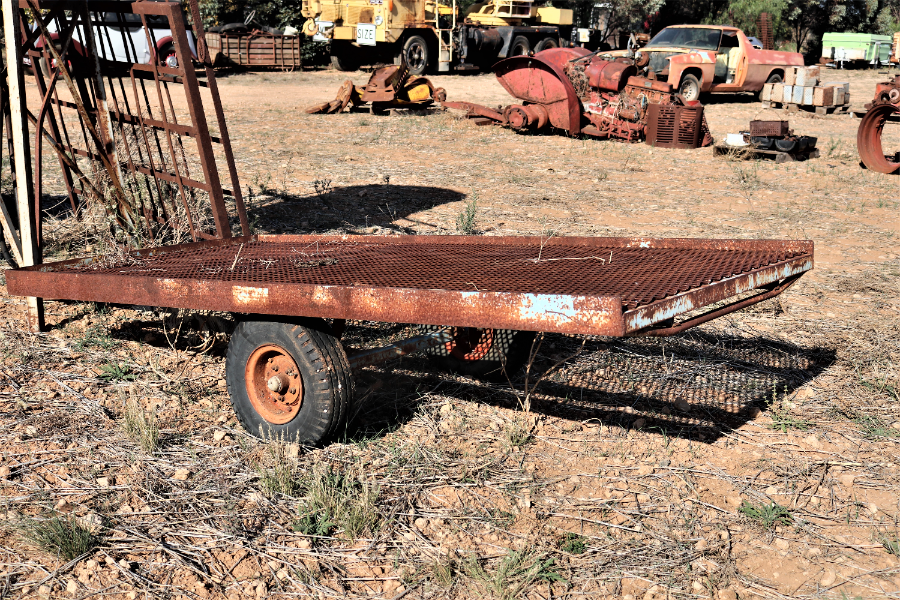 Lot 89 - Block trailer, steel. | AuctionsPlus