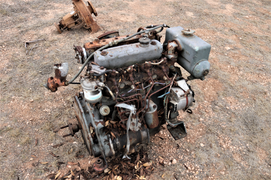 Lot 132 - Morris diesel motor w/- marinized boat motor. | AuctionsPlus