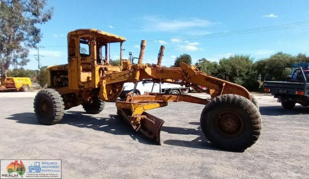 Lot 23 - Aveling Barford Grader | AuctionsPlus