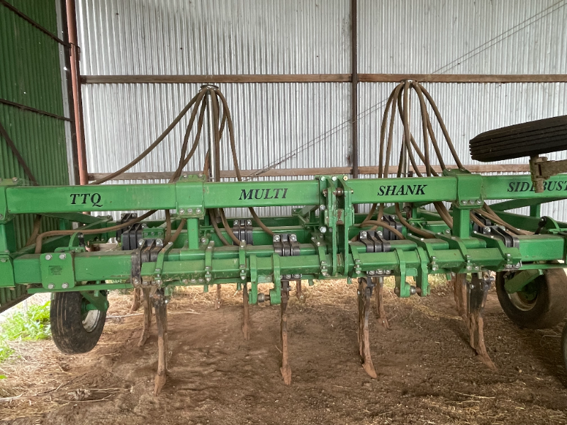 Lot 75 - TTQ Multi Shank Deep Ripper (4 Metres) | AuctionsPlus
