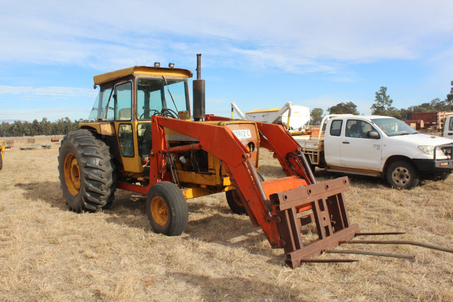 Lot 3 - Chamberlain 4080 | AuctionsPlus