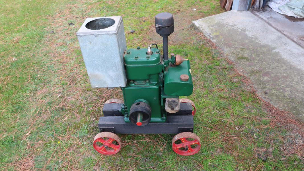 Lot 76 - Austral Petrol Engine | AuctionsPlus