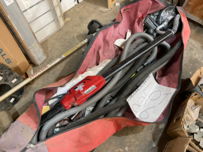 Lot 86 - Plaster Vac. | AuctionsPlus