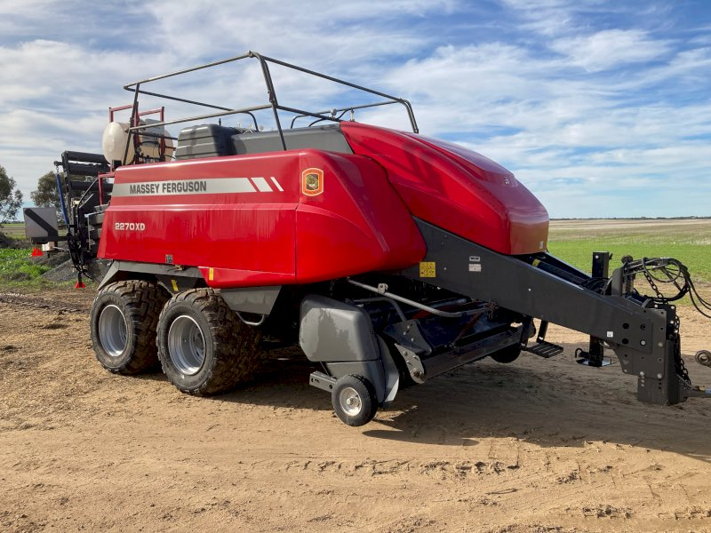 Lot 6 - 2016 Massey Ferguson 2270 XD Baler | AuctionsPlus