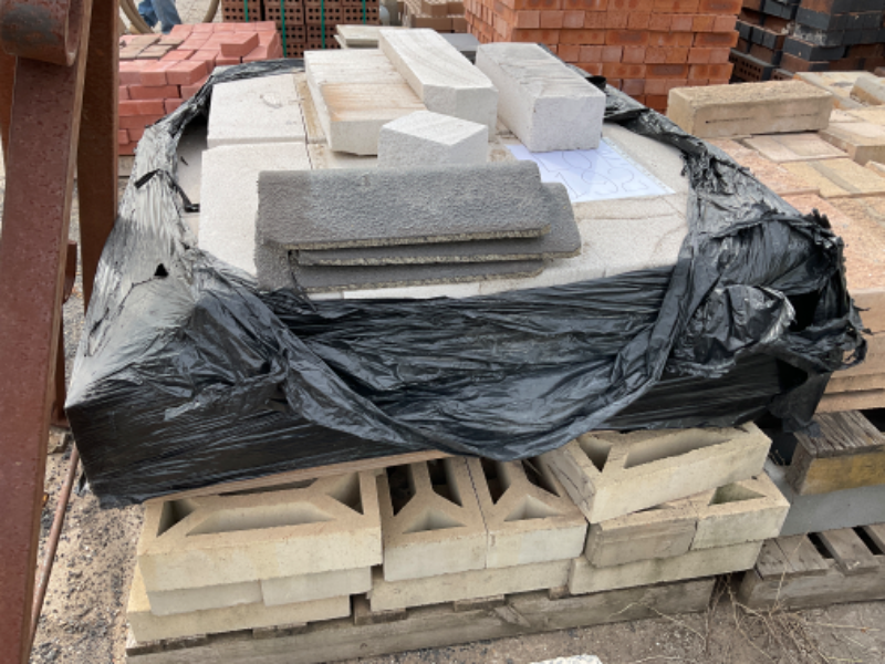 Lot 192 - Besa bricks | AuctionsPlus