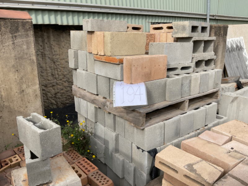 Lot 194 - Bricks & Tiles | AuctionsPlus