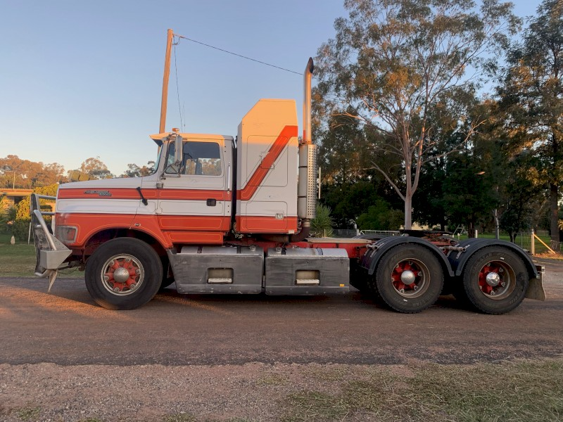 Lot 20 - 1995 Ford Aeromax L9000 | AuctionsPlus