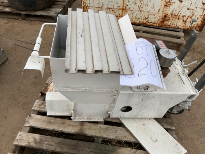 Lot 220 - Honda Motor & Hopper | AuctionsPlus