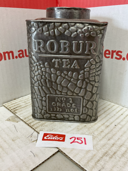 Lot 251 - 1lb Robur Tea tin. | AuctionsPlus