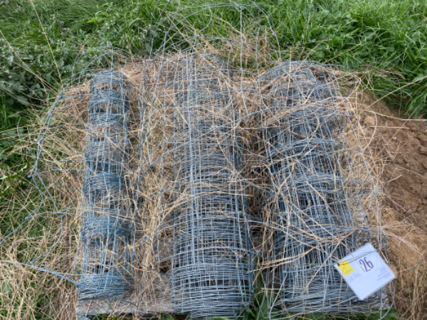 Lot 26 - 3 x part rolls hinge joint | AuctionsPlus