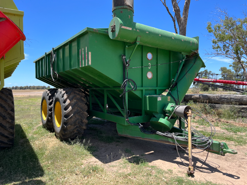LOT 27 - MORGAN 30T Tram Liner Chaser Bin | AuctionsPlus