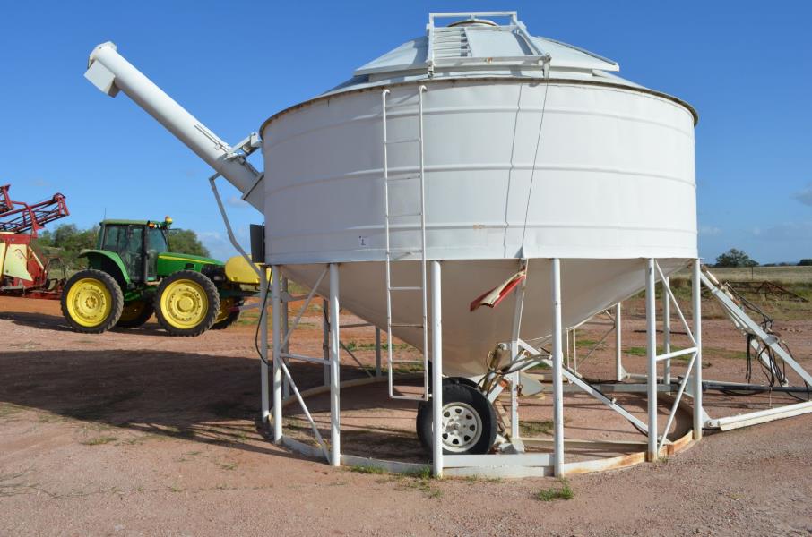 Lot 8 - Cleverdons Steel Construction 32t Field Bin #1 | AuctionsPlus