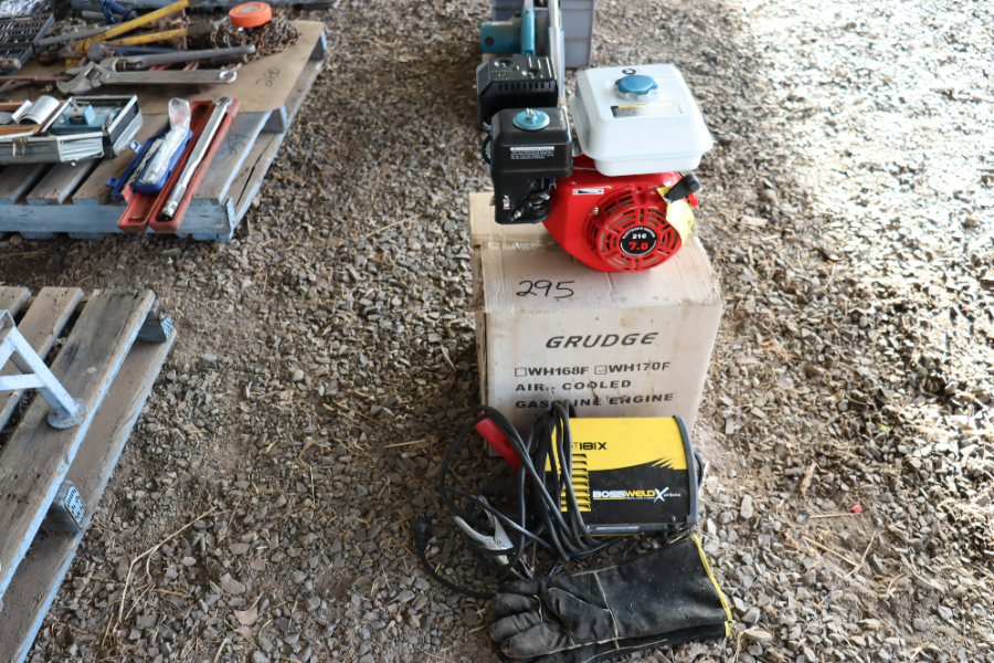 Lot 295 - Boss welder & Grudge 7HP new motor | AuctionsPlus