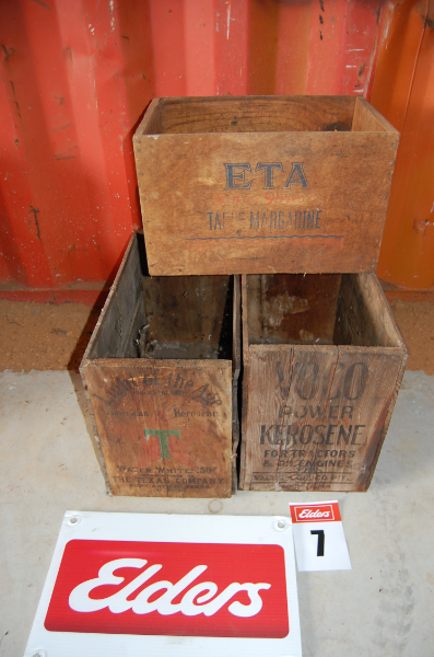 Lot 7 - Boxes | AuctionsPlus
