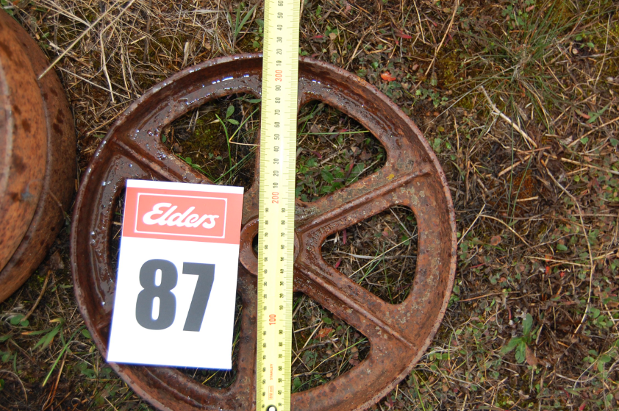 Lot 87 - Vintage | AuctionsPlus