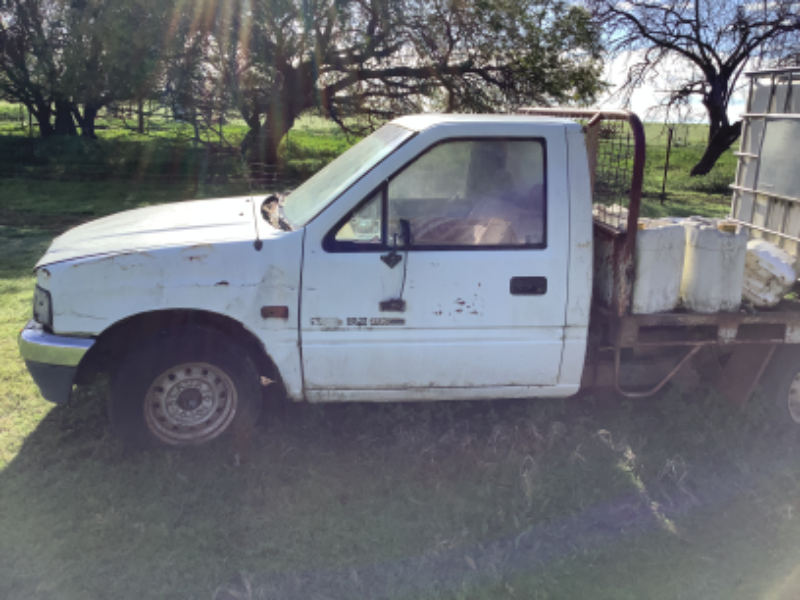 Lot 8 - Holden Rodeo Ute | AuctionsPlus