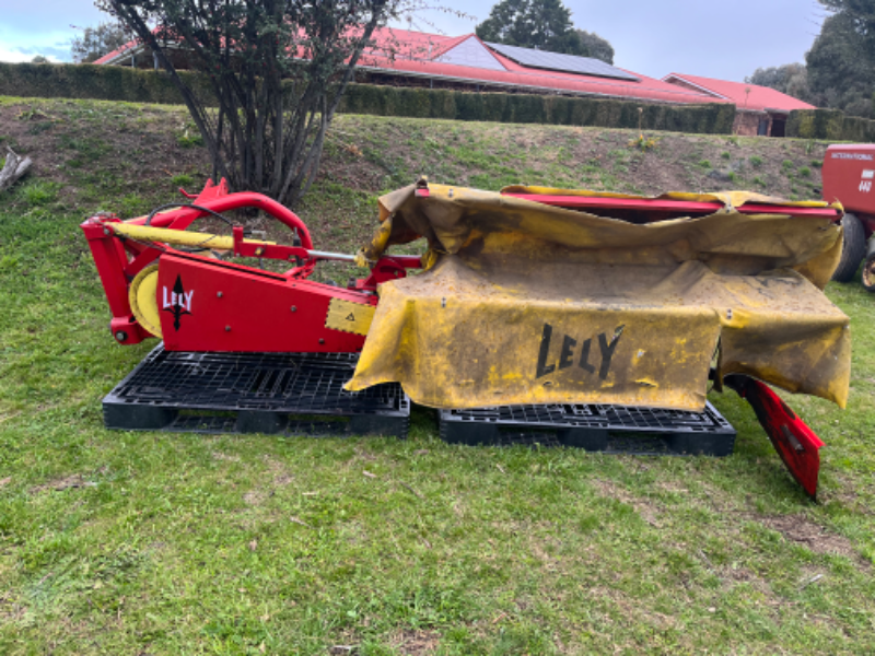 Lot 17 - Lely 165 Disc Mower | AuctionsPlus