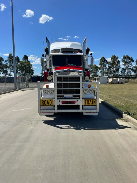 Lot 2 - KENWORTH T650 | AuctionsPlus