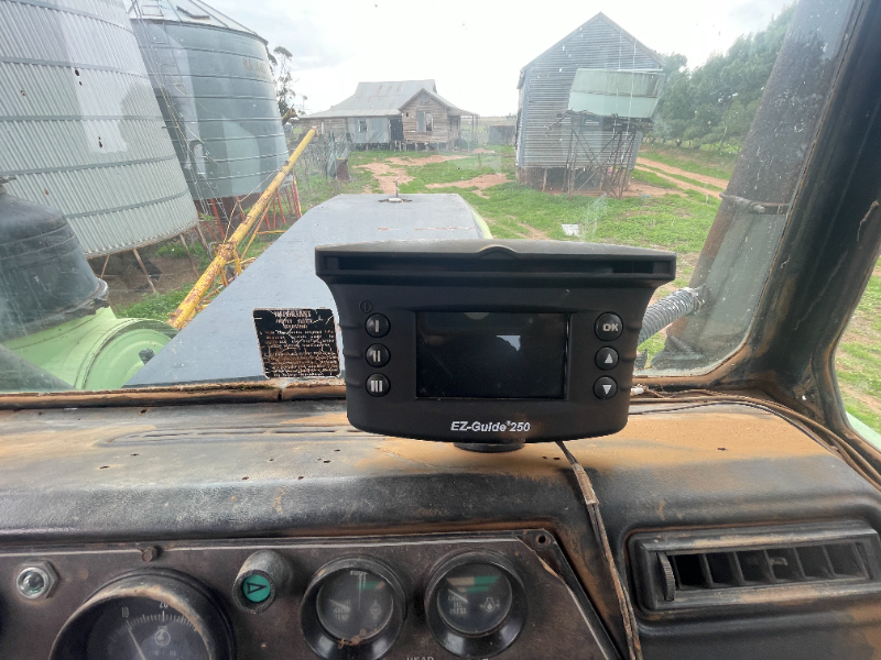 Lot 191 - GPS Auto Steer Unit - Ez Guide 250 | AuctionsPlus