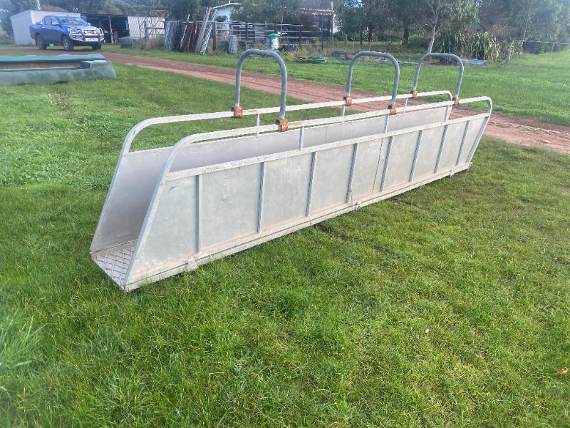 Lot 27 - Portable Loading Ramp | AuctionsPlus
