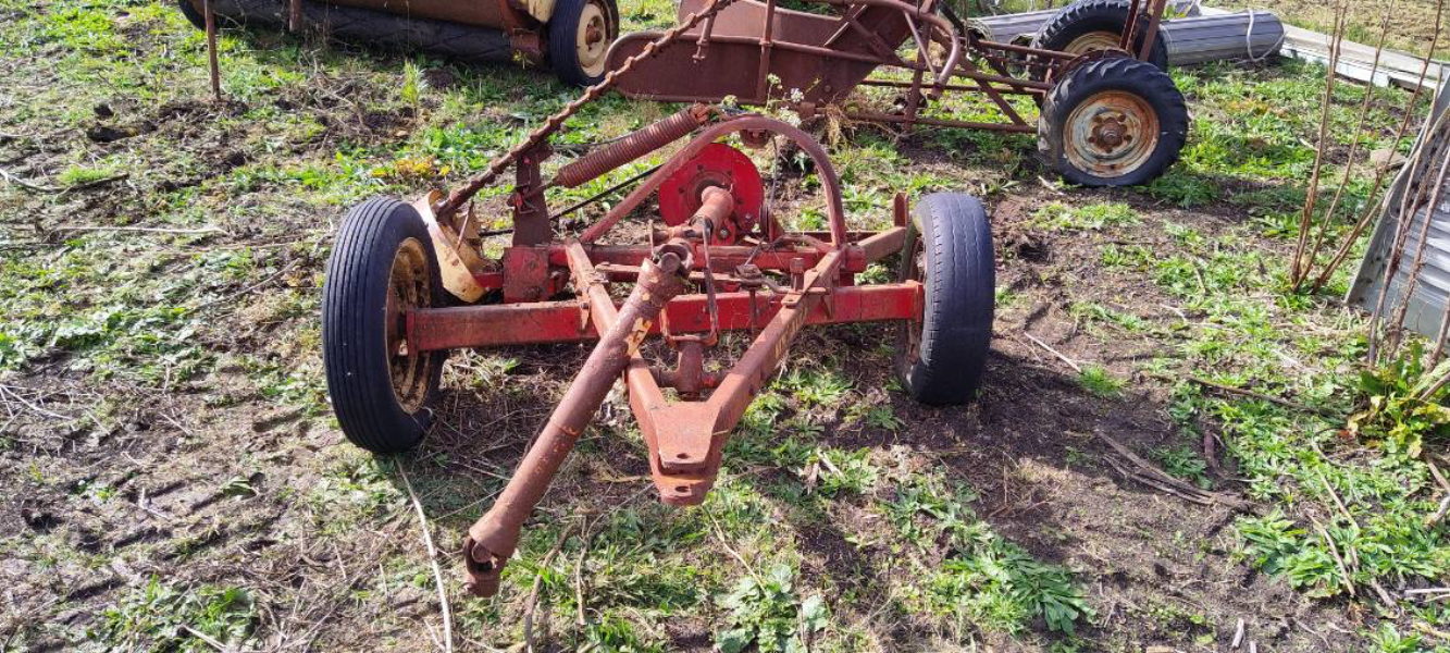 Lot 46 - SICLE BAR MOWER | AuctionsPlus