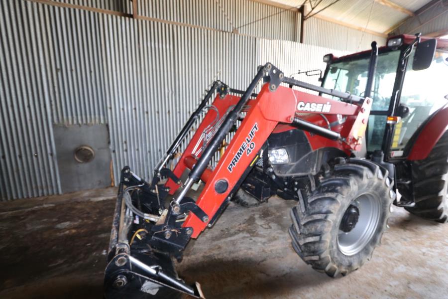 Lot 2 - Case 110 front end loader tractor | AuctionsPlus