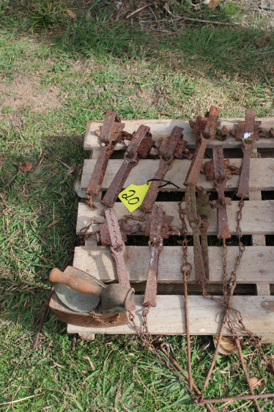 Lot 317 - Rabbit Traps and Antique Iron | AuctionsPlus