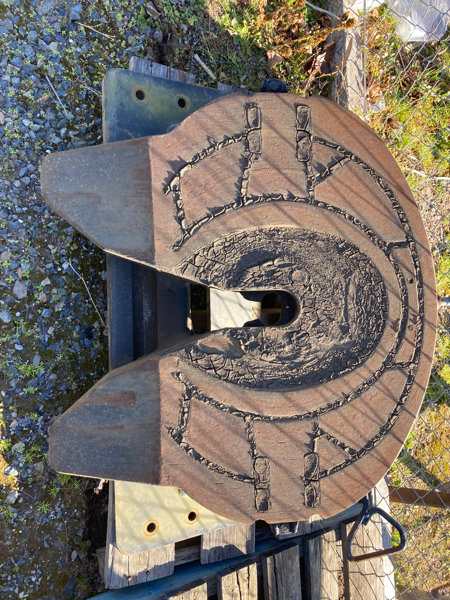 Lot 76 - TURNTABLE | AuctionsPlus