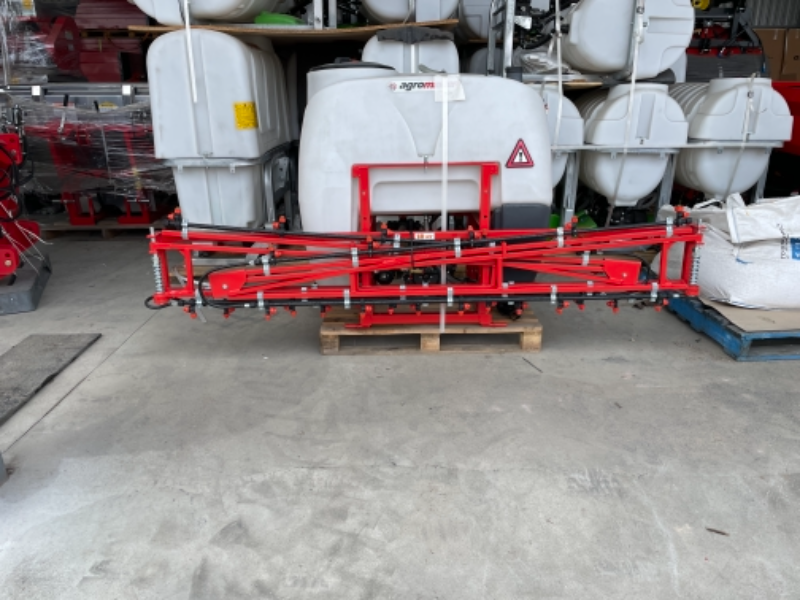 Lot 51 - 12m BOOM SPRAYER | AuctionsPlus