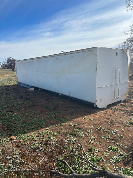 Lot 46 - Moore Tipper Body | AuctionsPlus