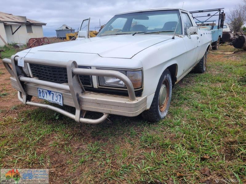 Lot 11 - 1982 WB Ute 3.3Ltr (202cu) | AuctionsPlus