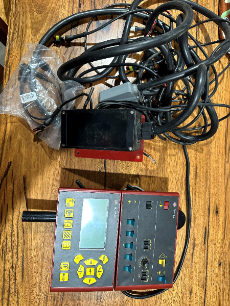 Lot 34 - Hardi HC5500 Spray Controller | AuctionsPlus