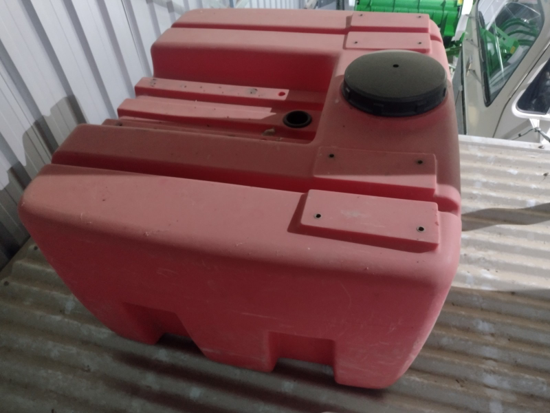 Lot 86 - Silvan 400 Litre Fire Fighting Tank | AuctionsPlus
