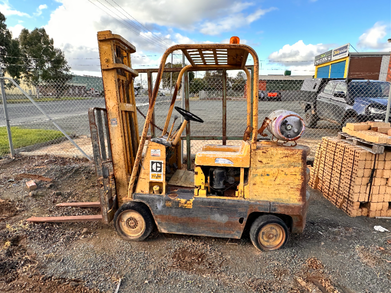 Lot 51 - CAT T50B Gas Forklift | AuctionsPlus