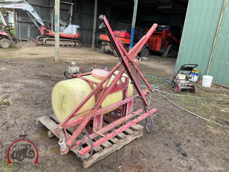 Lot 61 - Hardi 300ltr boom spray, 6m boom, shedded and unused for a ...