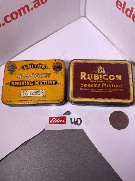 Lot 40 - Smith's Glasgow Smoking Mixture Tin | AuctionsPlus