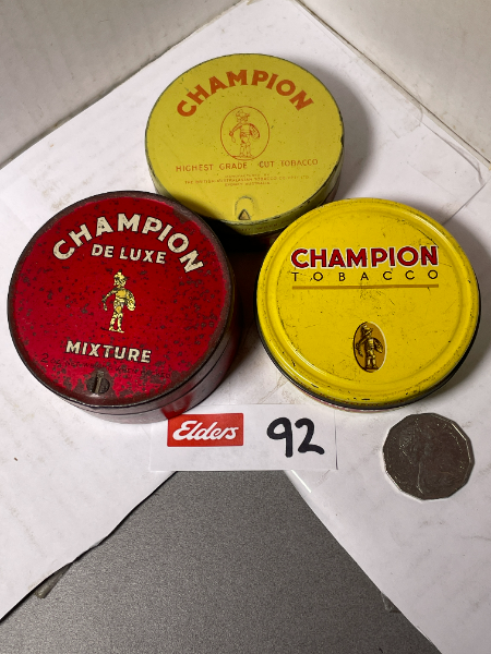 Lot 92 - Champion De Luxe Mixture 2oz Tin | AuctionsPlus