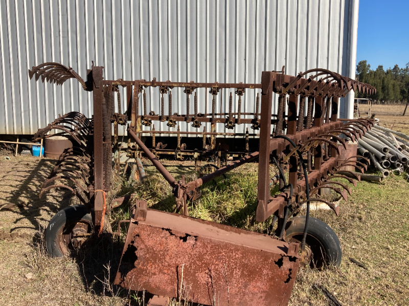 Lot 96 - 'JOHN SHEARER' SCARIFIER | AuctionsPlus