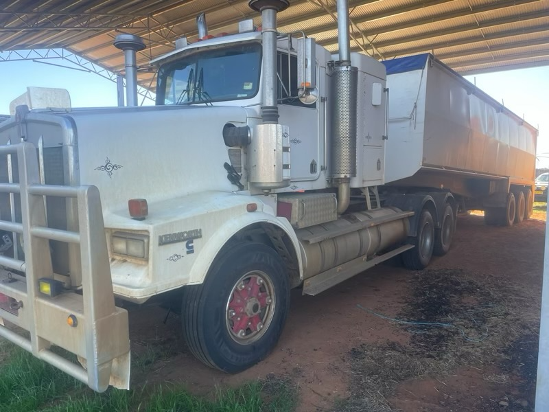 Lot 110 - 1989 KENWORTH T650 | AuctionsPlus