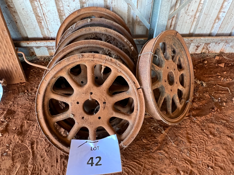 Lot 42 - Morris Rims | AuctionsPlus