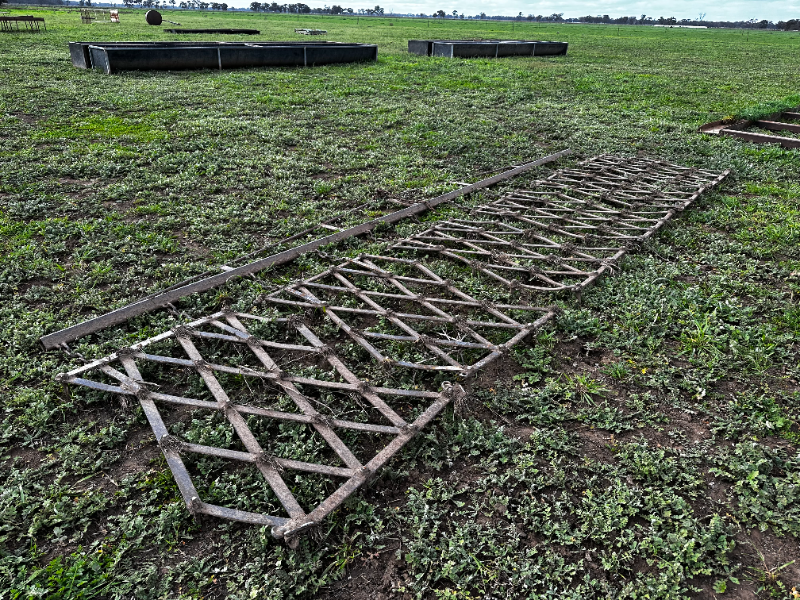 Lot 50 - 6pc Harrow Set | AuctionsPlus