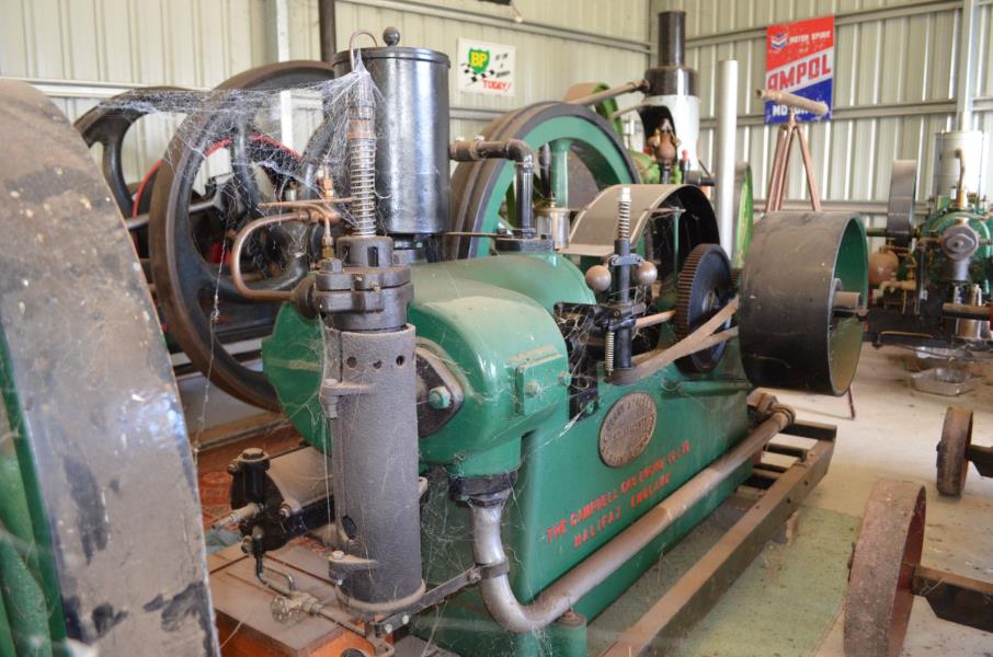 Lot 204 - The Campbell Gas Engine - The Samson | AuctionsPlus