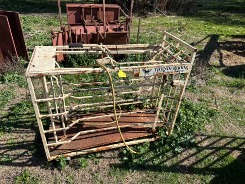 Lot 28 - Thunderbird Sheep Weigh Scales | AuctionsPlus