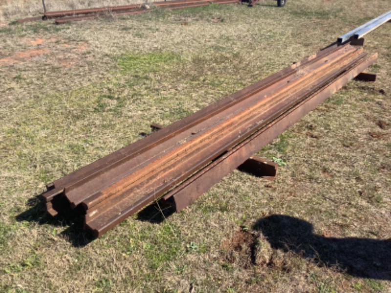 Lot 92 - Railway iron | AuctionsPlus