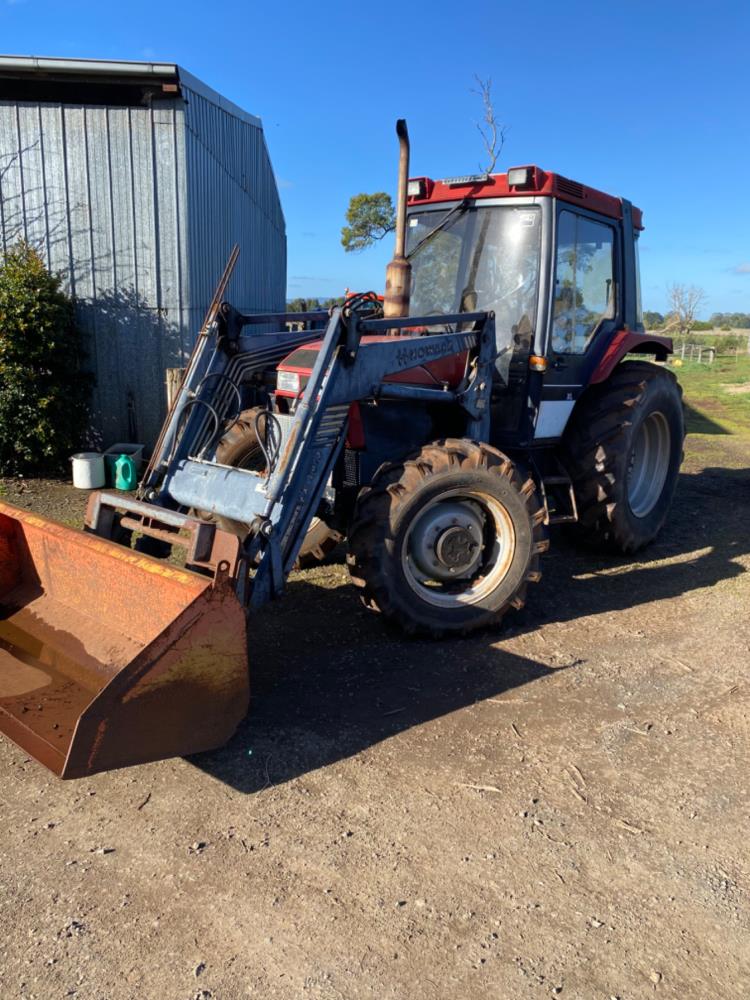 Lot 2 - CASE 4210 | AuctionsPlus